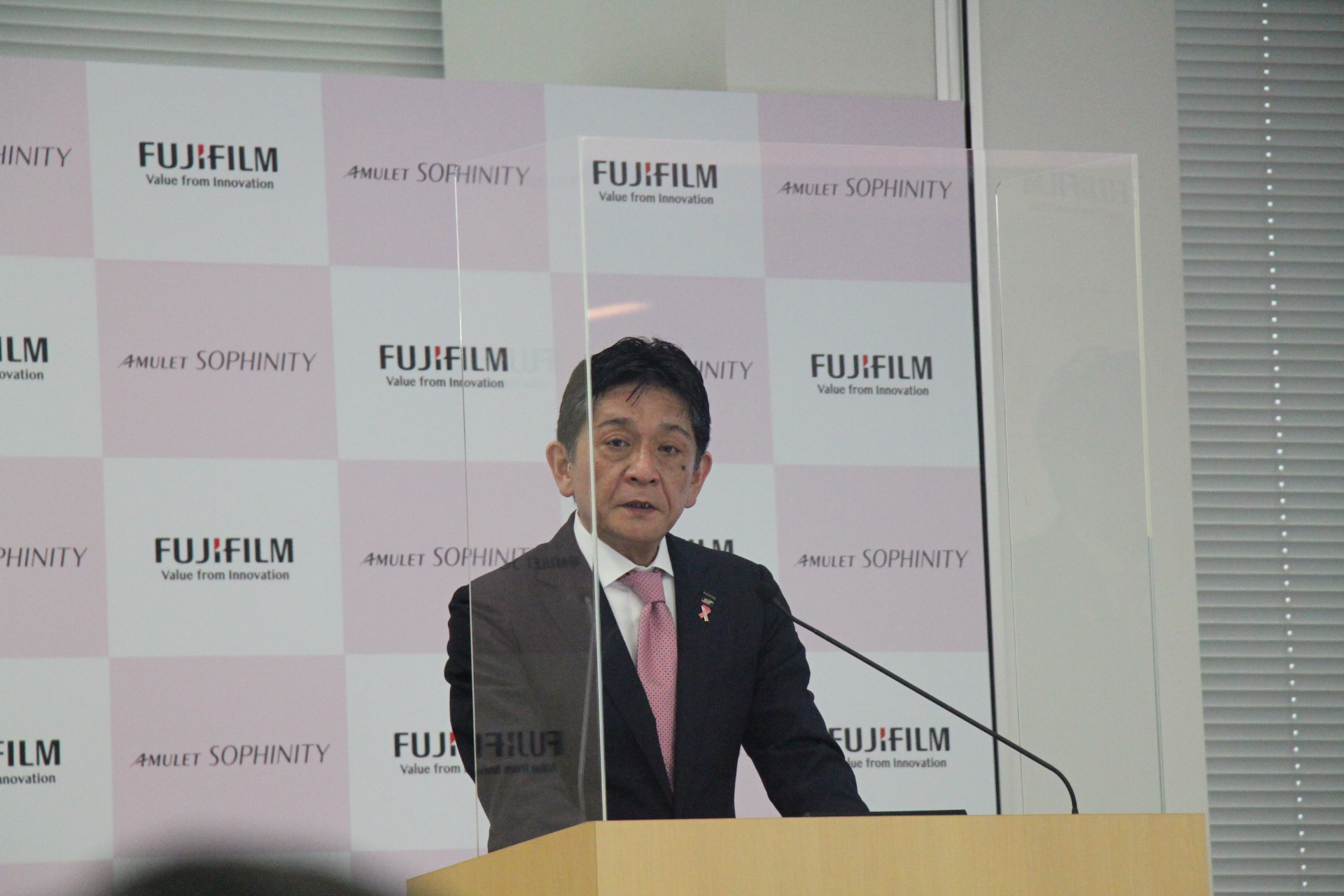 メディカルwatch » Blog Archive » 富士フイルム、メディカルシステム事業の新製品を発表～デジタルマンモグラフィ ...