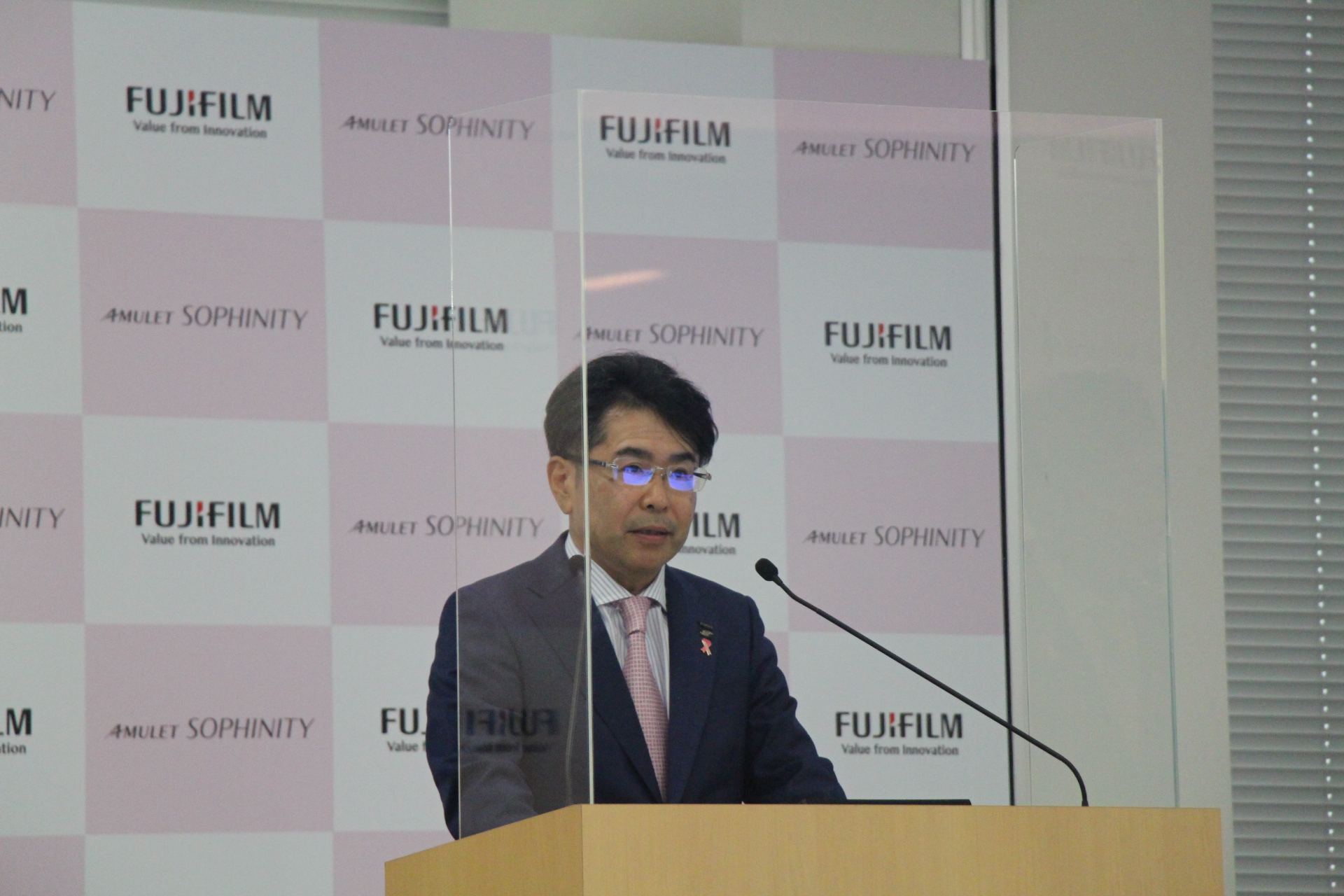 メディカルwatch » Blog Archive » 富士フイルム、メディカルシステム事業の新製品を発表～デジタルマンモグラフィ ...